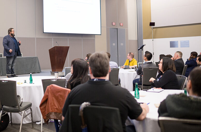 Free communications course for PEI members | ACFO-ACAF